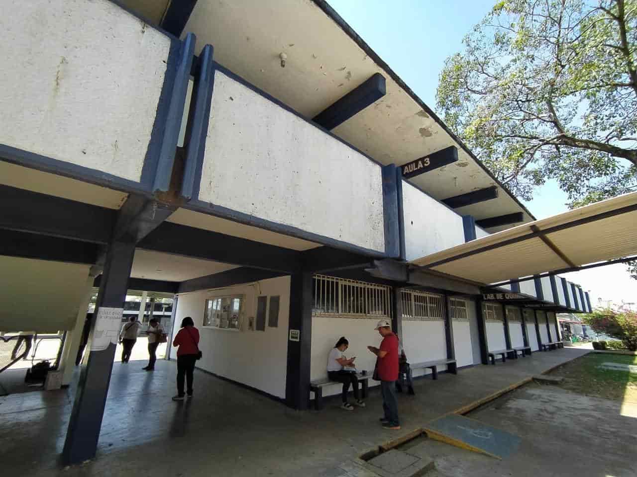 Niega CBTIS 163 que hayan suspendido clases por supuesto caso asociado ...